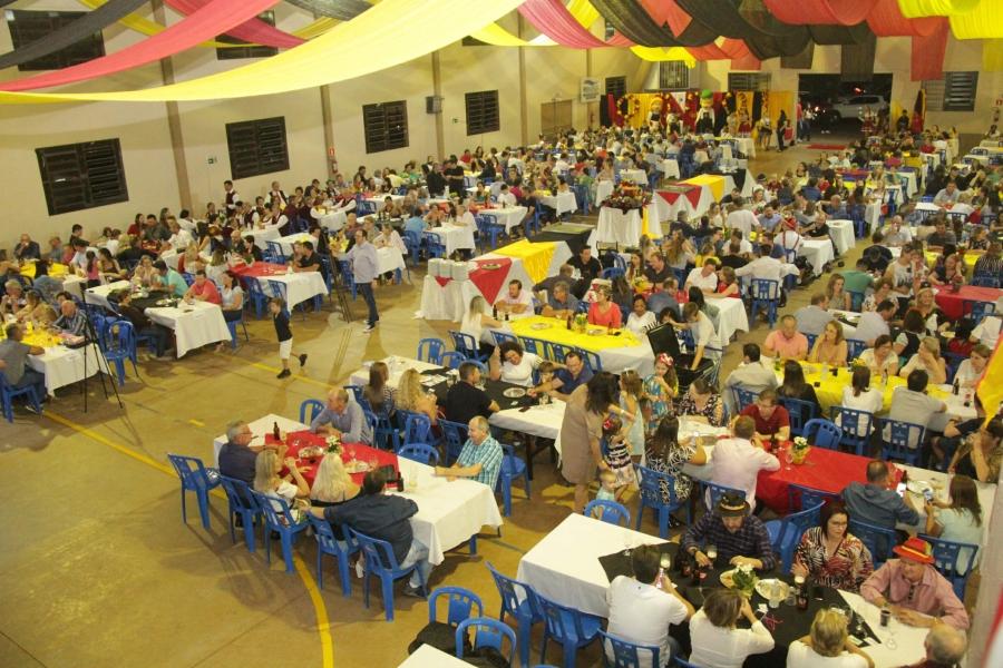 Jantar Típico Alemão, Eisben é adiado em Nova Santa Rosa